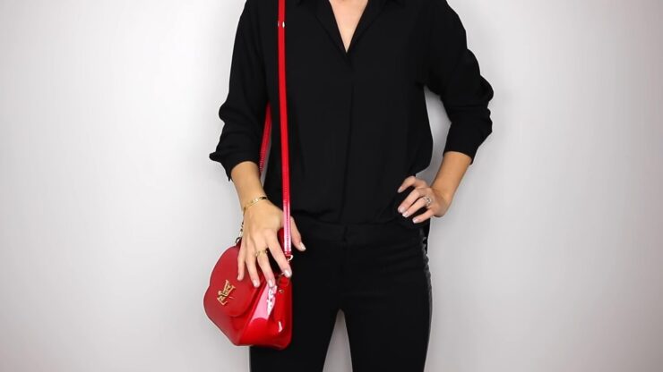 What to Wear With a Red Handbag - My Muxo
